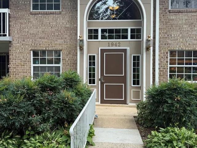 1942 Kennedy Drive # 201