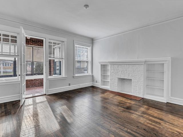 1942 W Farwell Avenue # 1W