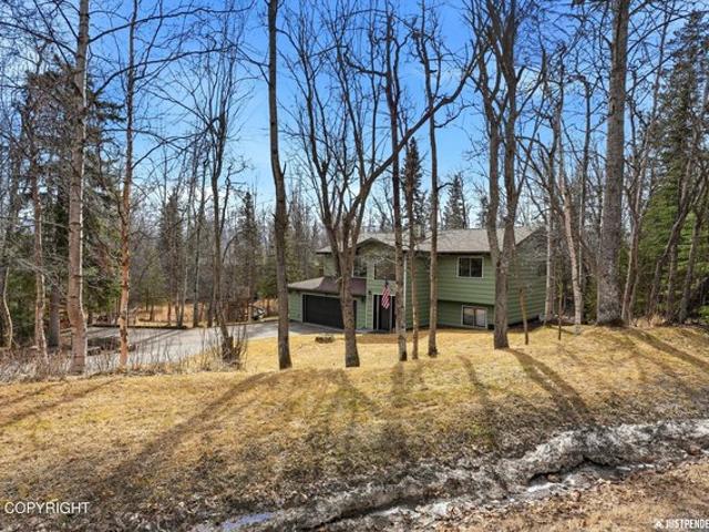 19430 Citation Rd, Eagle River, AK 99577