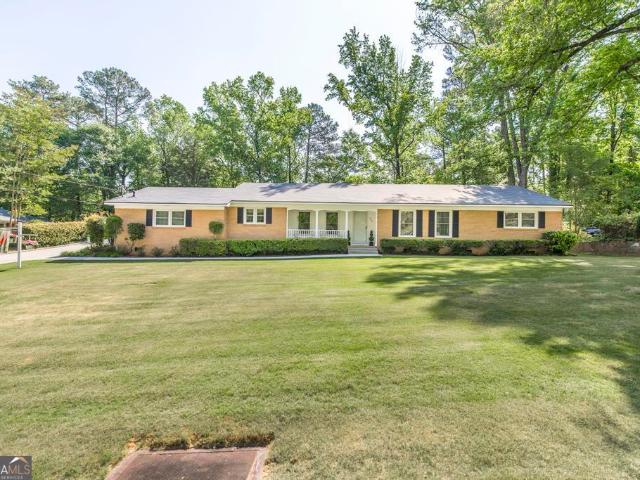 1943 Birchwood Way