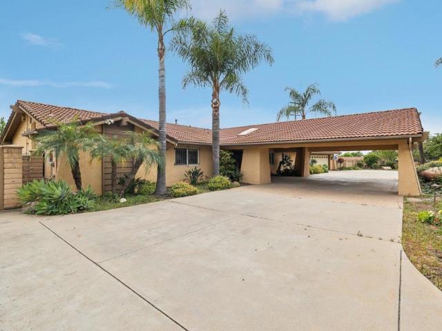1943 Brookhurst Dr