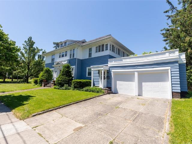 194 Clifton Place