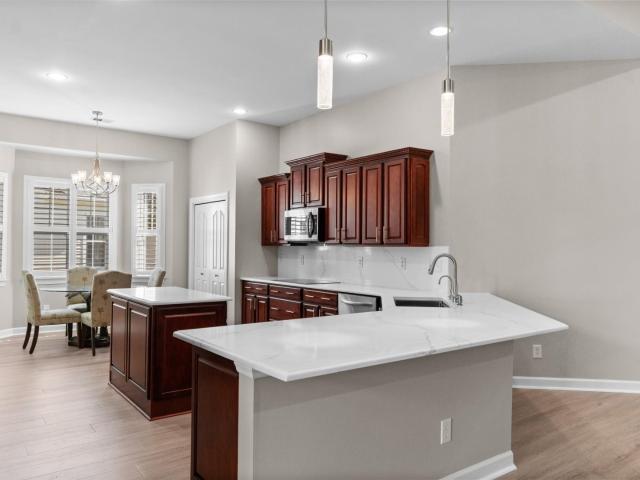 194 Cypress Creek Dr