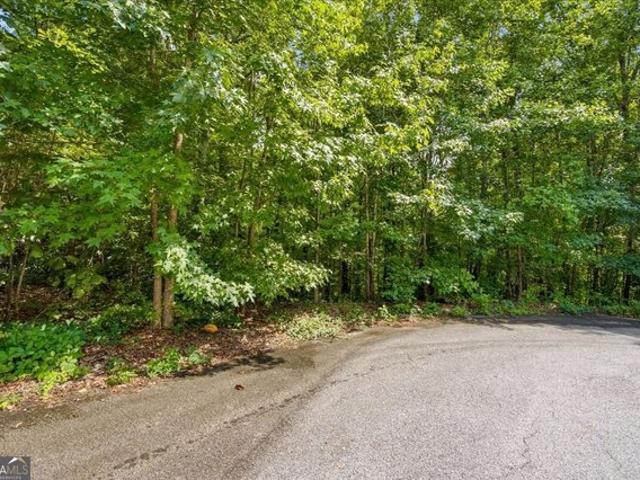 194 Gina Dr, Carrollton, GA 30116