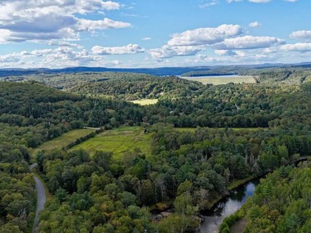 194 Dryer Rd, Hurleyville, NY 12747