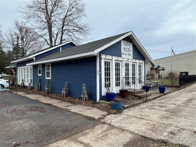 194 E Broadway Street