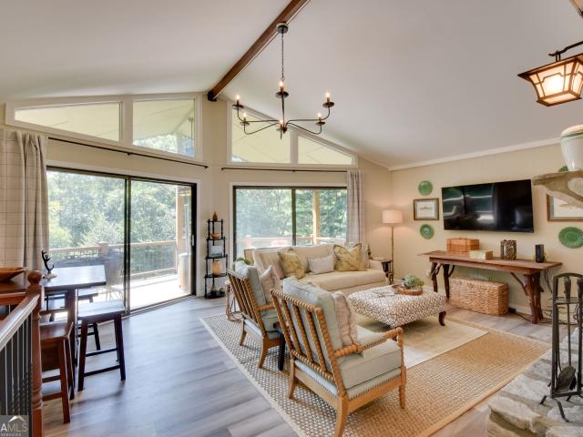 194 Fairway Lane
