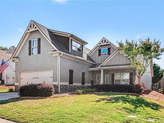 194 Hawthorne Ridge Circle
