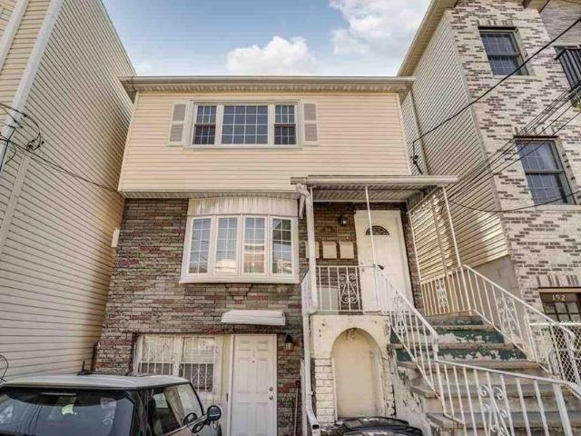 194 Hancock Ave # 3