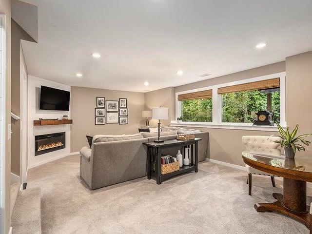 194 Hickory Valley Drive