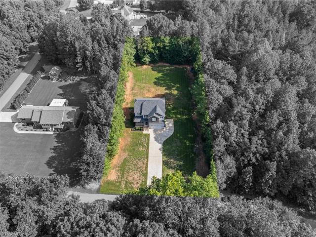 194 Hunting Ridge Drive