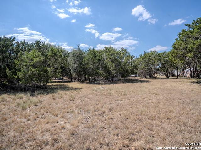 194 LOT 83 Pr 1516