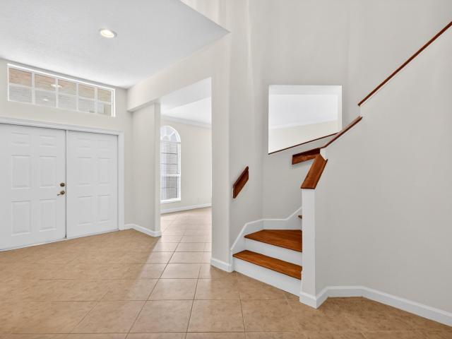 194 Lone Pine Dr, Palm Beach Gardens, FL 33410 | MLS #B26014 | Compass