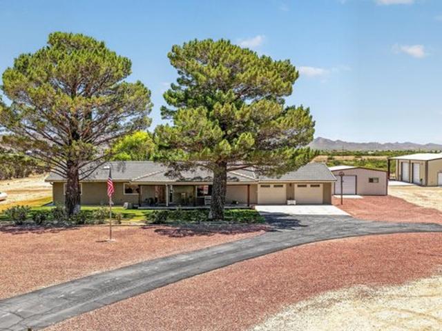 194 S Taylor Rd, Willcox, AZ 85643