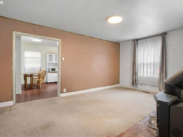 194 s elm st