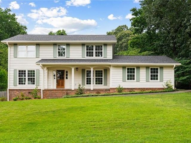 194 Pioneer Trl, Marietta, GA 30068