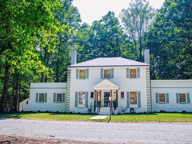 194 Robert Whitfield Rd, Hurdle Mills, NC 27541