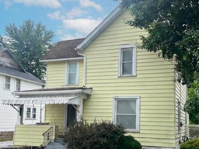 194 Taylor St, Fredericktown, OH 43019