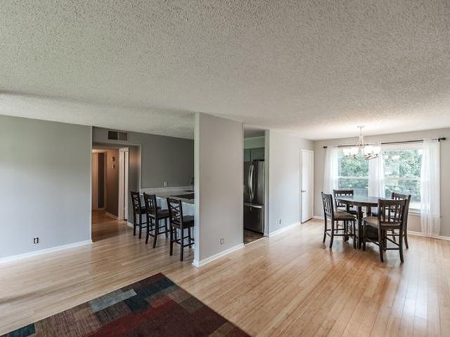 194 Timberlake Dr, Hendersonville, TN 37075