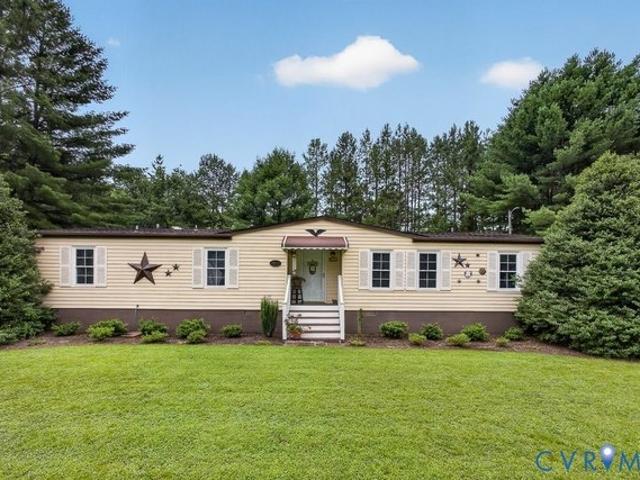 19541 Templeton Rd, Carson, VA 23830
