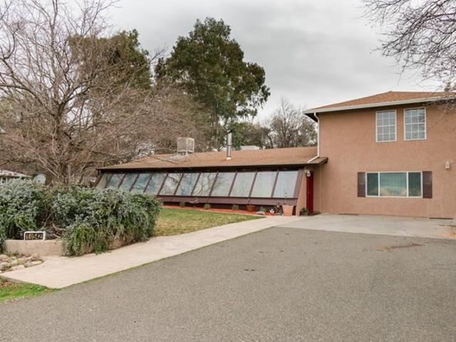19542 Ridge Rd, Red Bluff, CA 96080