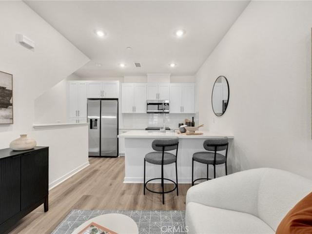 1954 Avenida Del Sol, Placentia, CA 92870