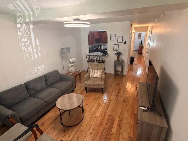 1954 Bergen Street