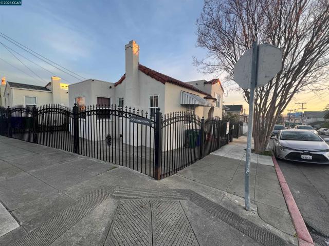 1954 48th Ave, Oakland, CA 94601 | MLS #41127 | Compass