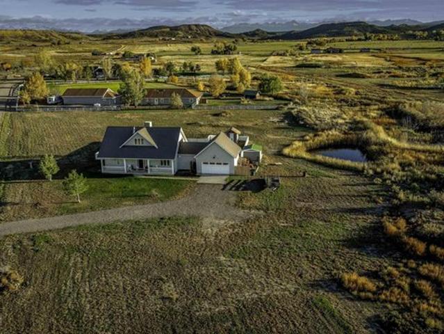 19555 6 Rd, Montrose, CO 81403