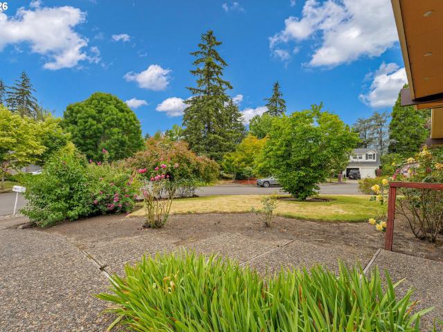 19555 nw melrose dr