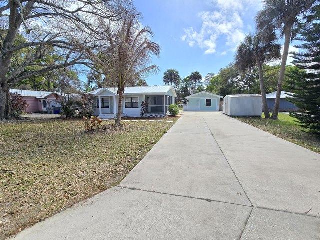 1955 10th Pl, Vero Beach, FL 32960