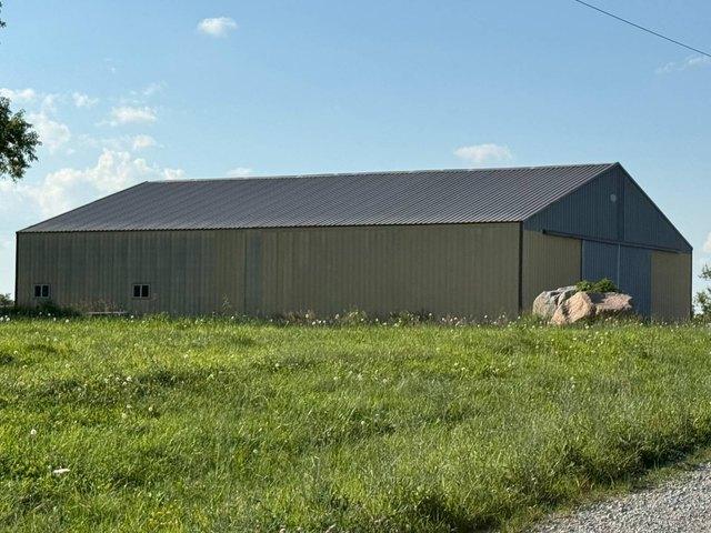 1955 220th Ave, Mount Ayr, IA 50854