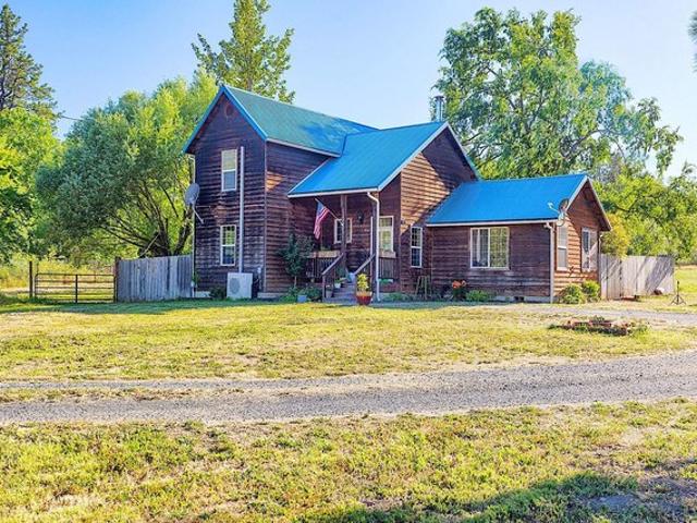 19560 Williams Hwy, Williams, OR 97544