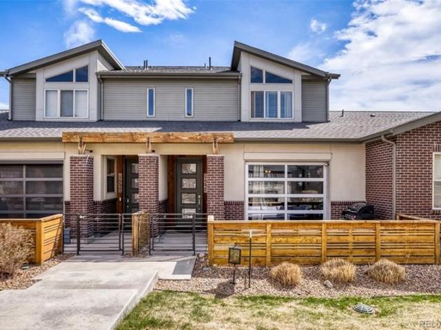 19562 E Sunset Cir, Centennial, CO 80015