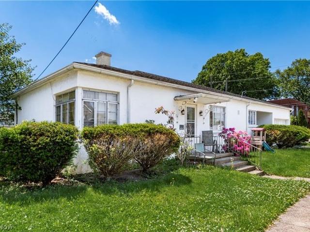 1956 Maple Ave, Zanesville, OH 43701