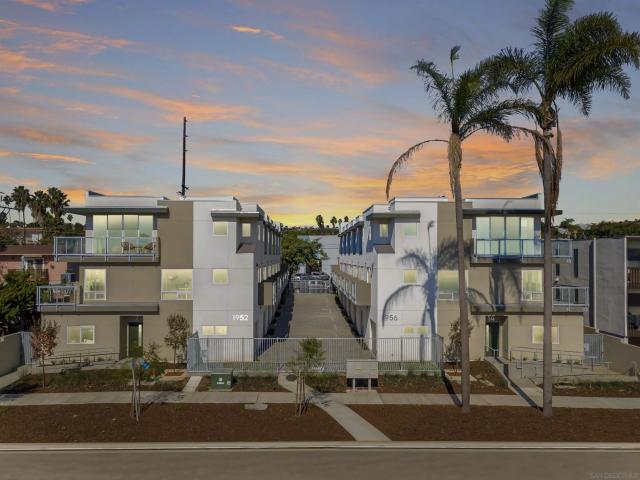 1956 Hornblend St # 8