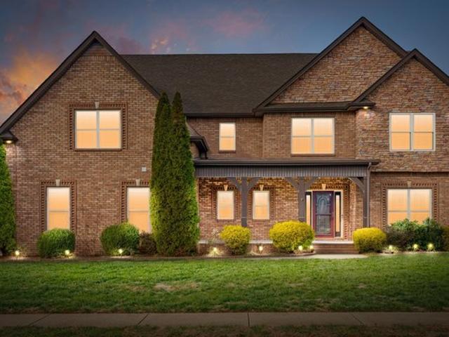 1957 Boyer Blvd, Clarksville, TN 37043