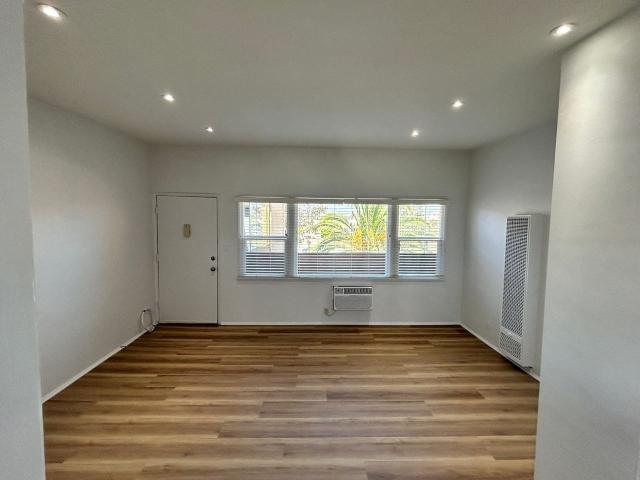 1957 Frank St / 2519 Virginia Ave 1 Bedroom Apartment for Rent at 1951 1951 Frank St. & 2519 Virginia Ave Santa Monica, CA 90404 Pico