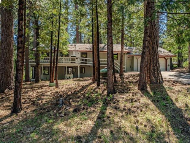 1957 Stag Way, Arnold, CA 95223