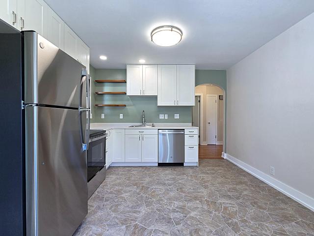 1957 S 82nd St