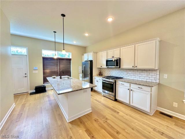 1958 W 47th Street