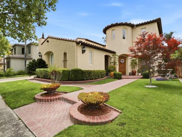 1959 Saint Andrews Cir, Gilroy, CA 95020