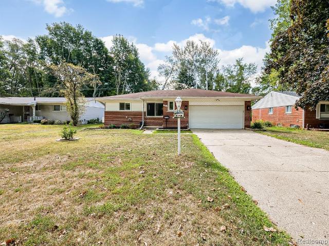 19501 Magnolia Parkway