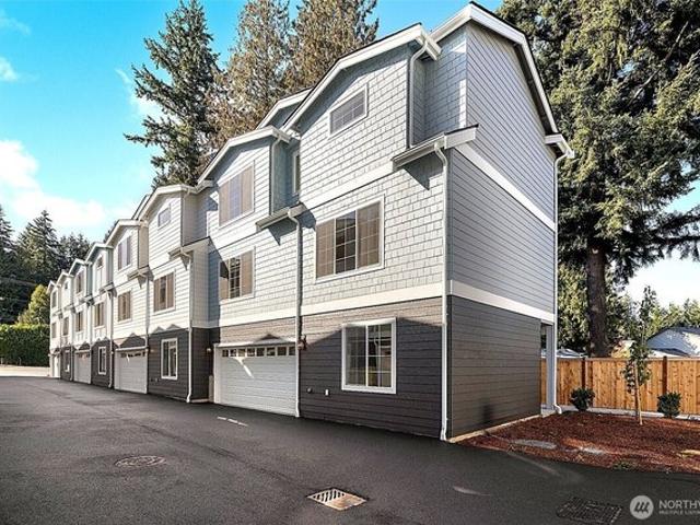 19505 Damson Rd Unit A3, Lynnwood, WA 98036