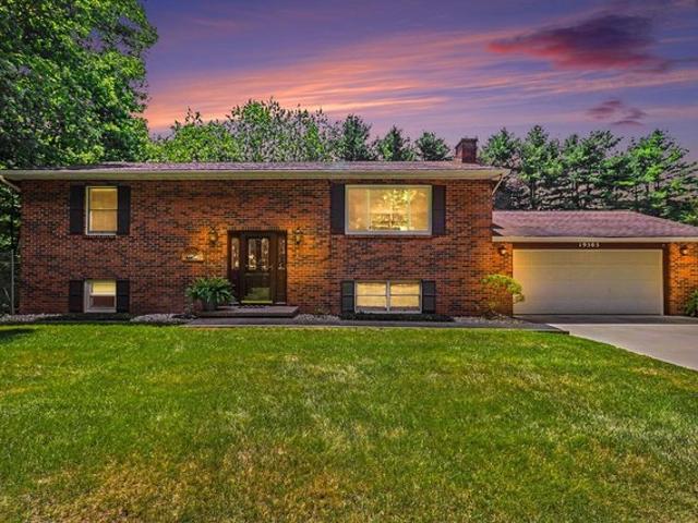 19505 Ottawa Ln, Big Rapids, MI 49307