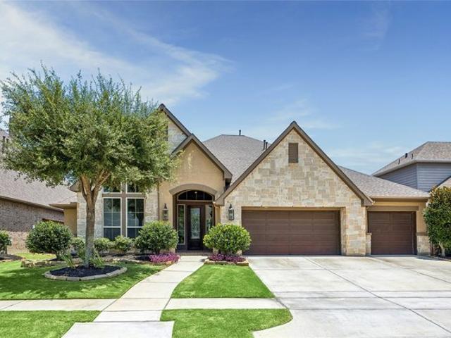 19506 Riverhill Row Ct, Cypress, TX 77433