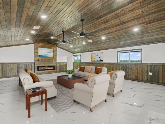 1950 County Road 430