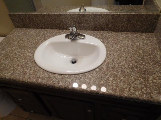 1950 E. Sussex Way 2 Bedroom Apartment for Rent at 1950 E Sussex Way, Fresno, CA 93726 McLane