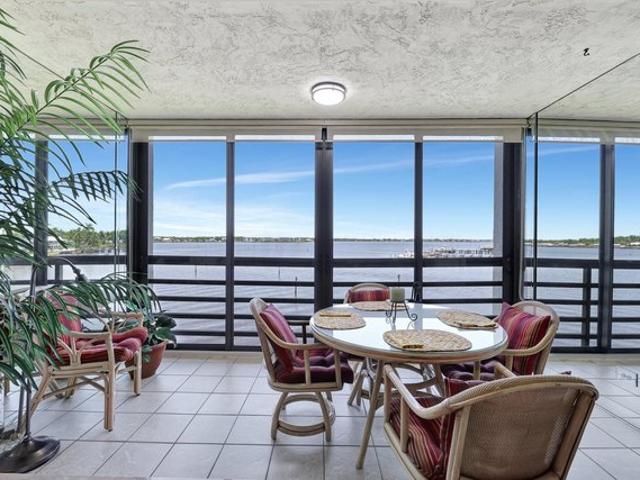 1950 SW Palm City Rd Unit 14 304, Stuart, FL 34994