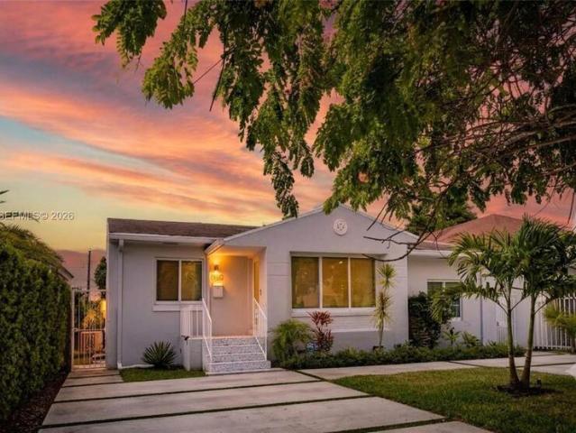 1950 SW 13th St, 3 beds, 2 full baths